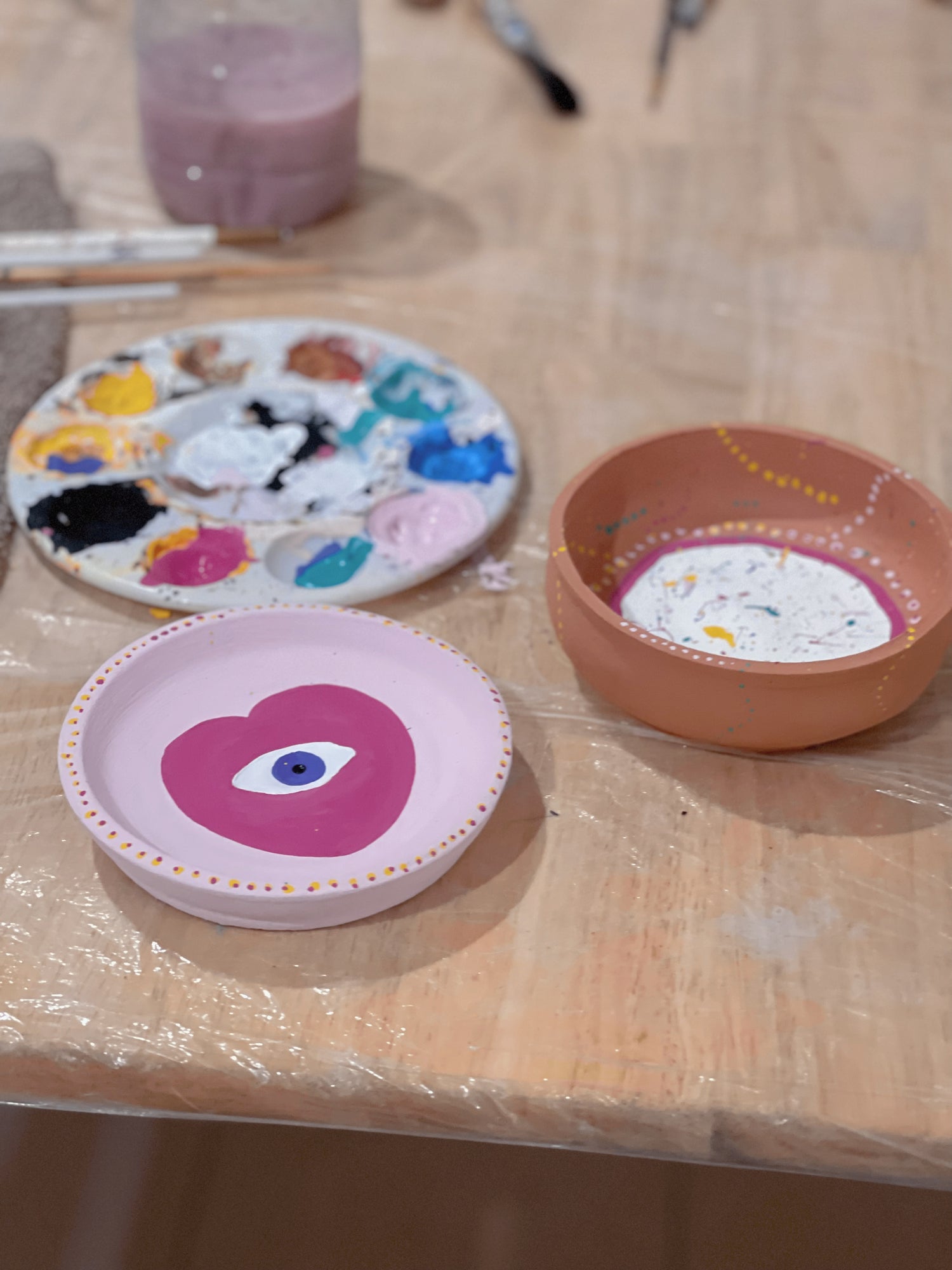 Pottery Classes – MK Ultra Artists